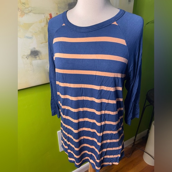 LuLaRoe | Tops | Lularoe Randy | Poshmark